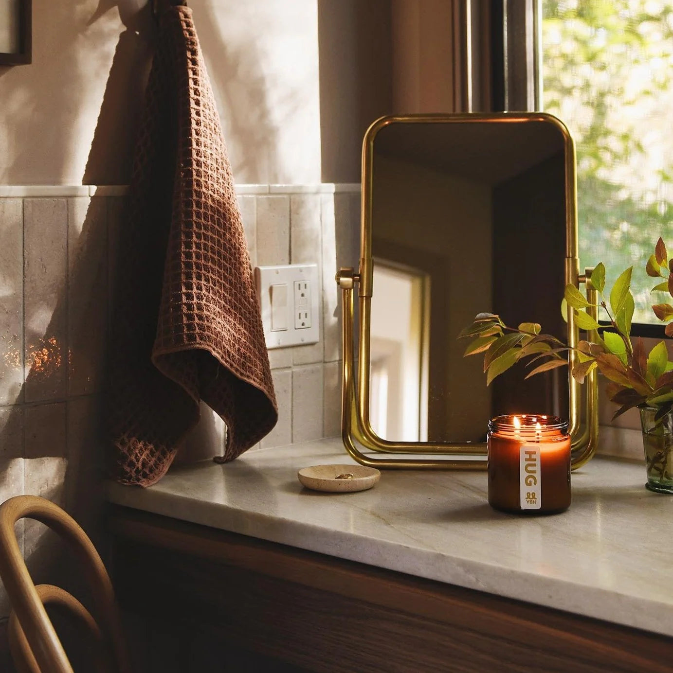 Moco Fragrances + Yellow Brick Home's Hug Candle – The Sunday Standard